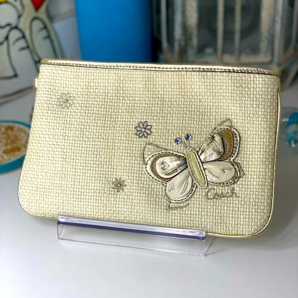 Coach | Bags | Coach Straw Butterfly Appliqu Embroidered Wristlet Nwt ...